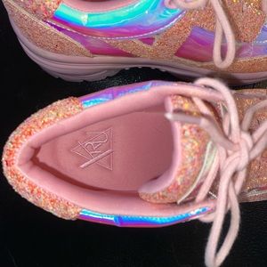 YRU | Shoes | Yru Matrixx Platform Sneakers | Poshmark
